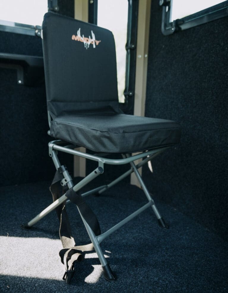 PADDED SWIVEL CHAIR | Muddy Outdoors